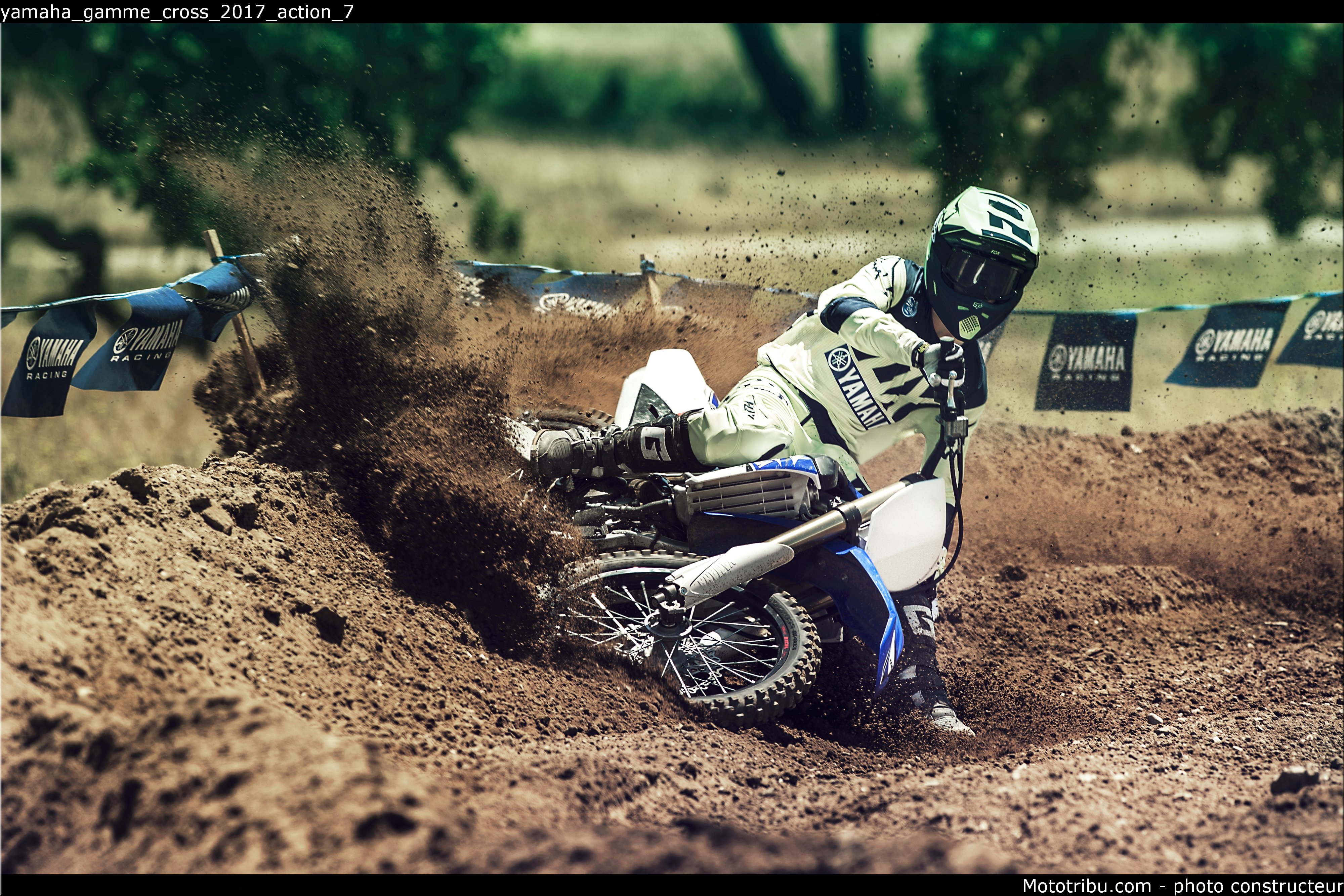 Mototribu - Yamaha 2017 gamme cross YZ450F, YZ250F, YZ250LC, YZ125LC ...